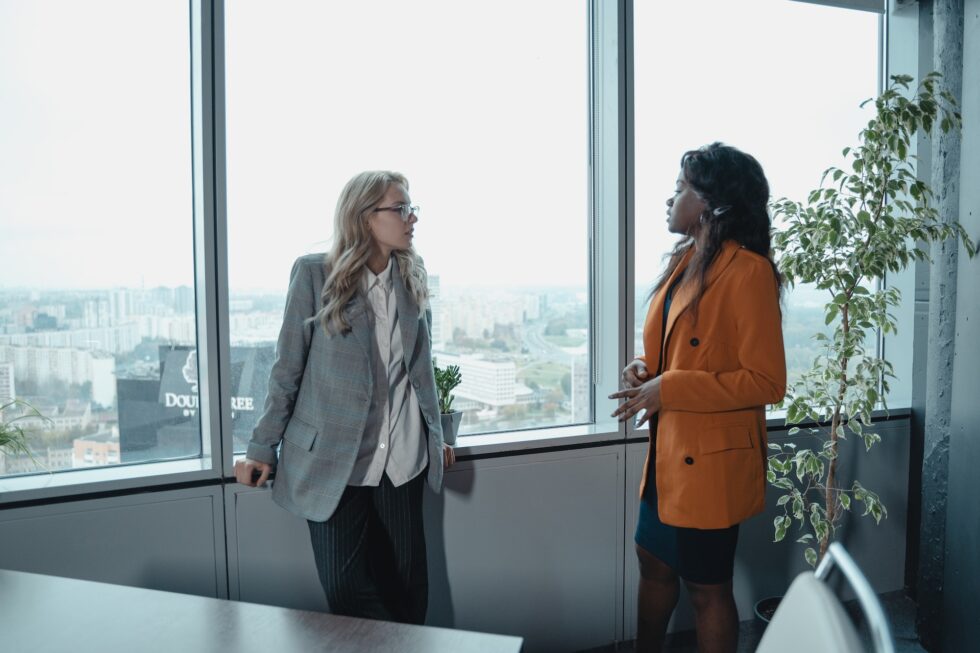 Feedback in Communication: The Complete Guide - Primalogik